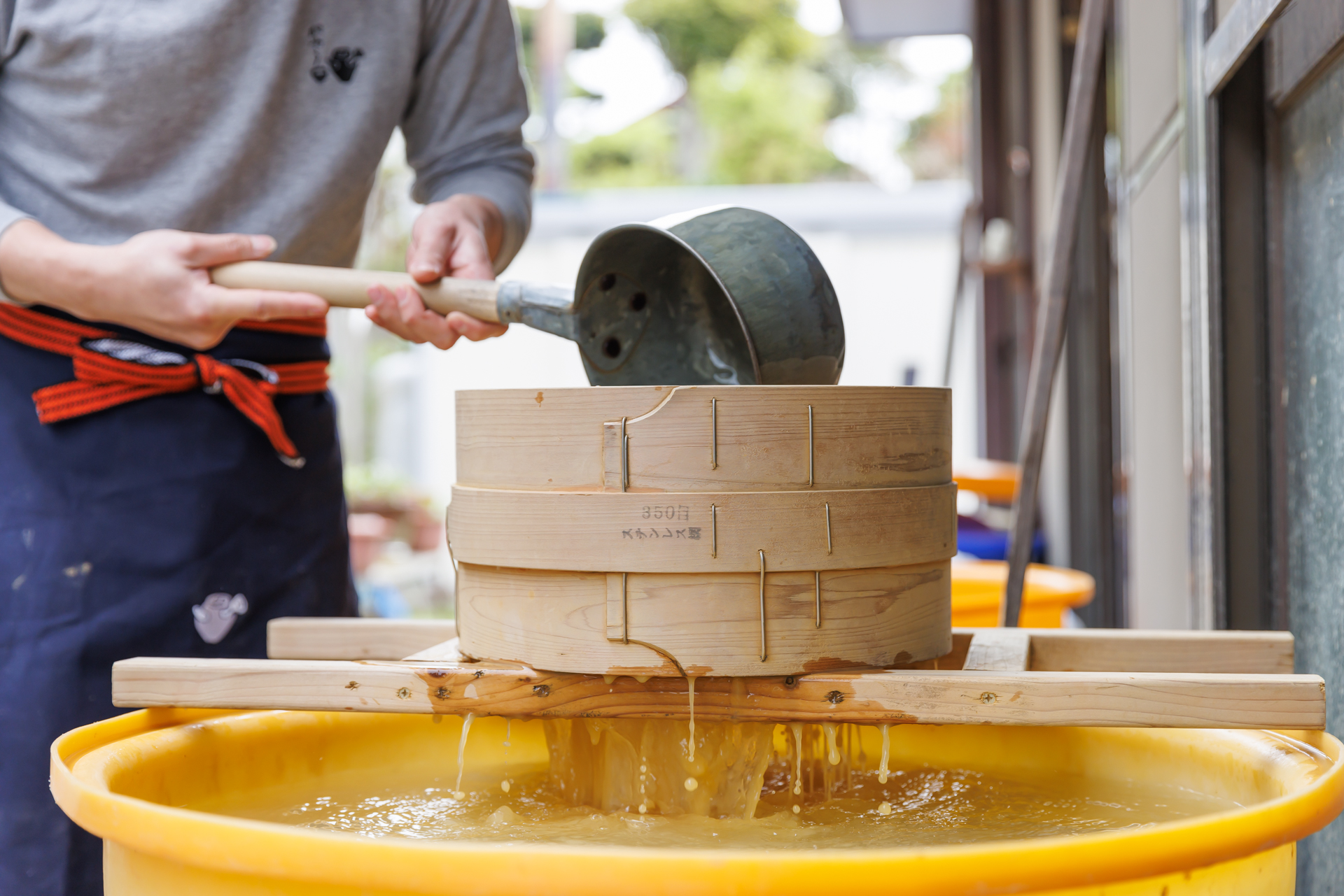 Daily routine is making clay. Ceramicist Masafu Ito pursues old-style ...