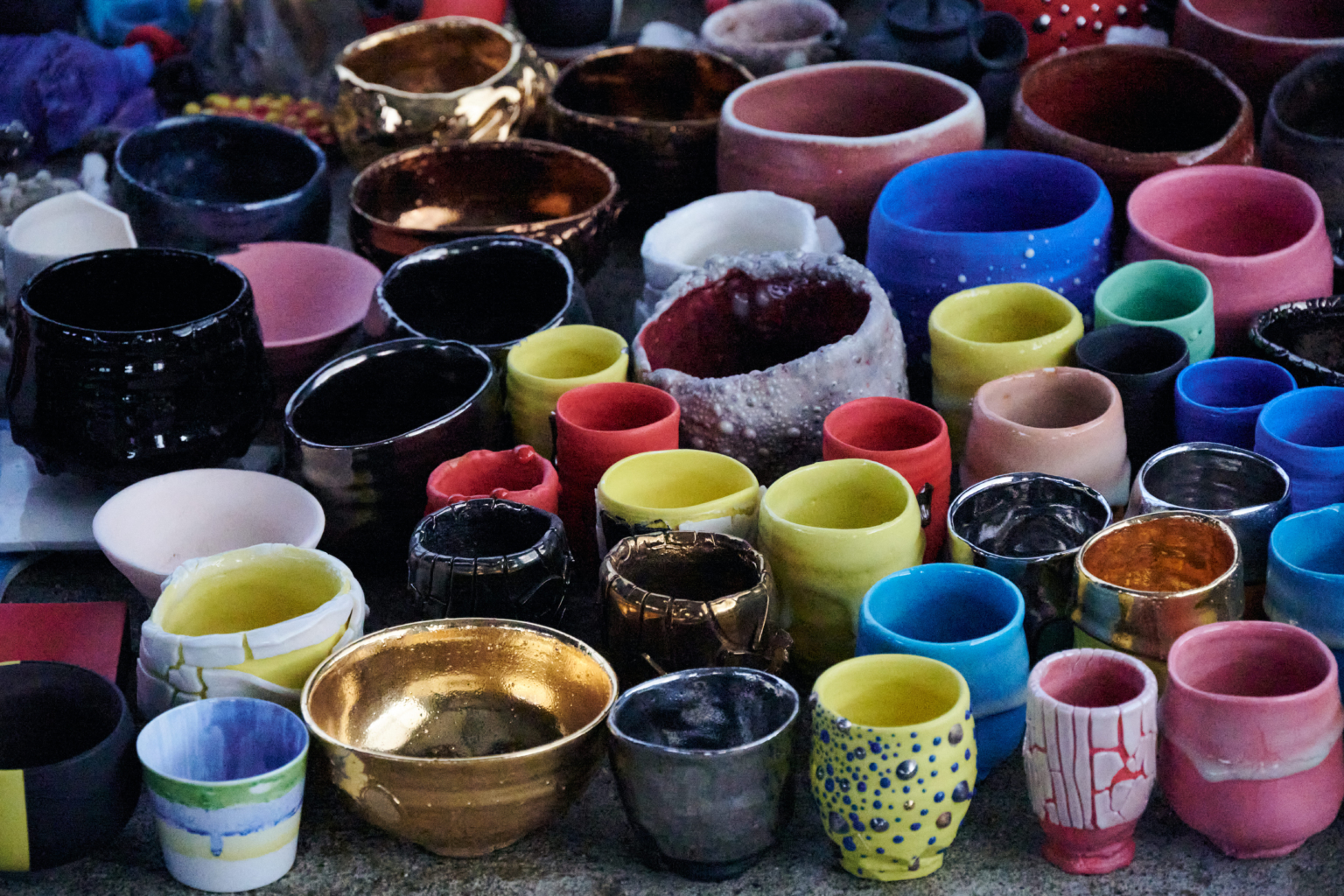 Takuro Kuwata, a ceramic artist who creates vessels that move the heart ...